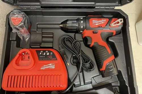Шуруповерт milwaukee M12 BDD-202C
