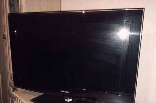 Телевизор Samsung (32) Le32B551A6W