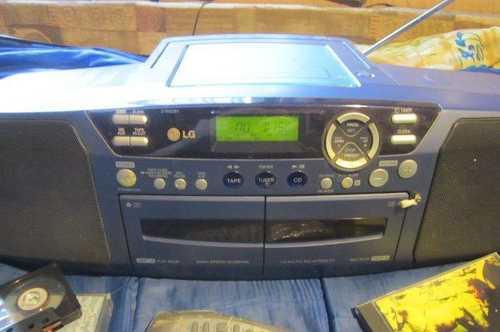 Кассетная магнитола LG CD-810AX