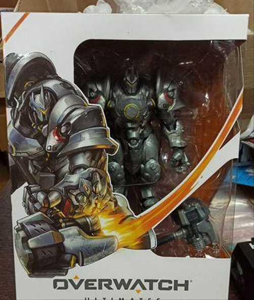 Фигурка Overwatch Ultimates Series Reinhardt