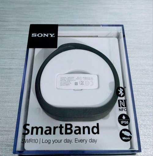 Фитнес-браслет Sony SmartBand SWR10