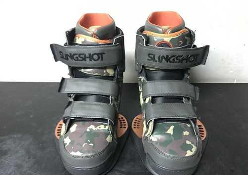 Вейкборд крепления Slingshot Shredtown 42,5 - 44