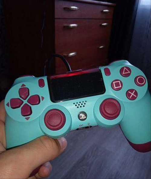 Dualshock 4 v2 (геймпад на ps4) абсолютно новый