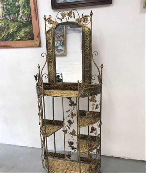 Винтажное трюмо с зеркалом