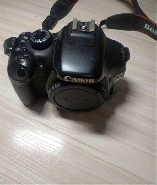 Зеркальный фотоаппарат Canon 550d