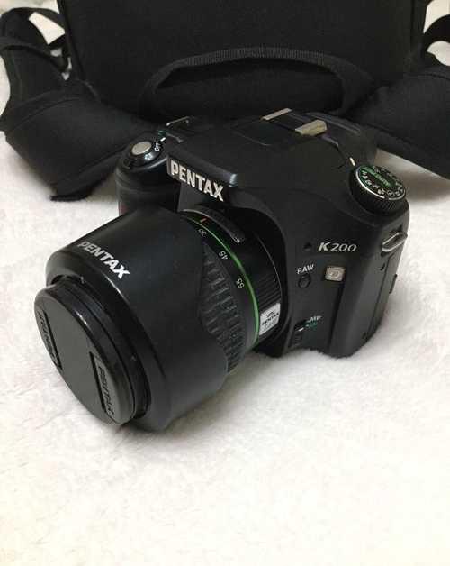 Зеркальный фотоаппарат Pentax K200