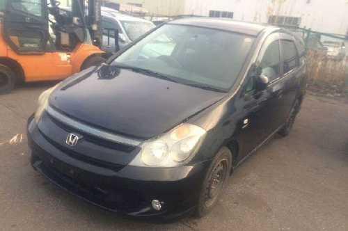 Капот Honda Stream RN1 Рестаил