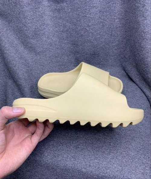 Шлепки Adidas yeezy Slide (новые)