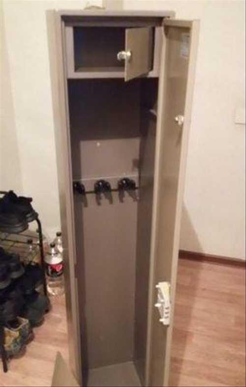 Продам оружейный сейф "Кречет"