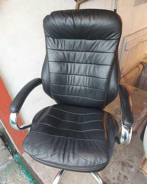 Офисное кресло chairman 795 (кожа чёрная)