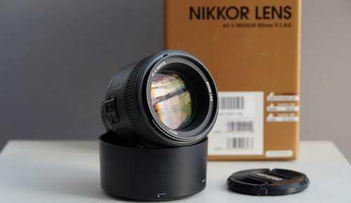 Объектив nikon 85mm 1.8 G