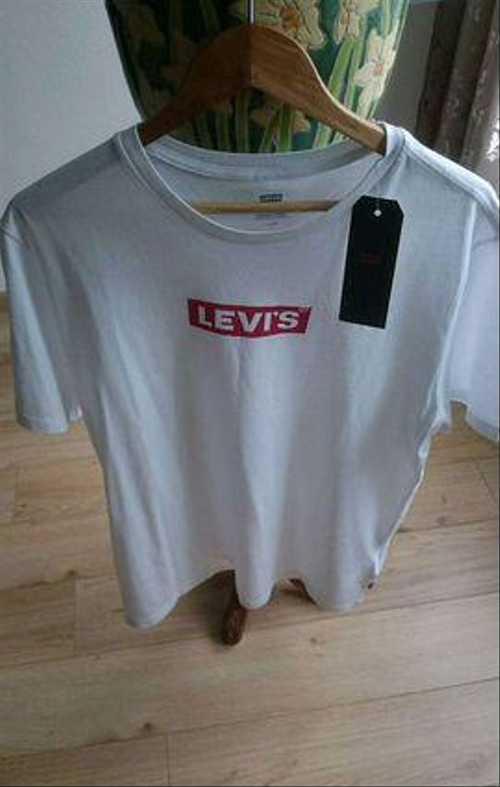 Футболка мужская,новая Levi's