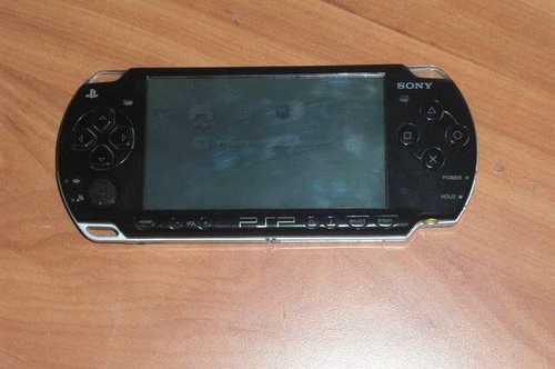 Psp поддержанная. ПСП 2000. PSP 2000 Slim. Приставка ПСП 2000 годы. PSP Б/У.