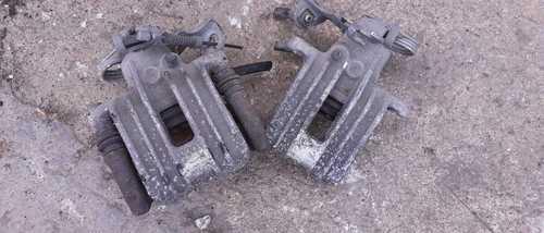 Задний суппорт Audi A4 B5 Passat B5 Audi A6 C5