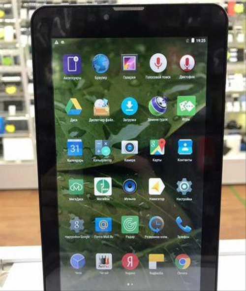 Планшет мегафон Login 4G (2576)