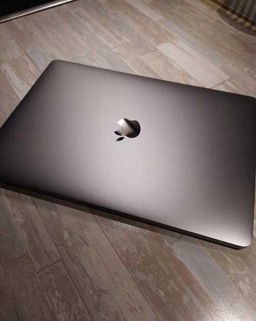 Apple MacBook Pro 13 2019