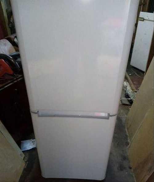 Холодильник No Frost Indesit BIA 18 NF