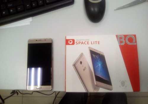 BQ 5202 Space lite 2Gb/16GB/4G