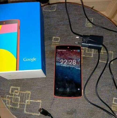 Телефон смартфон LG Nexus 5-D821