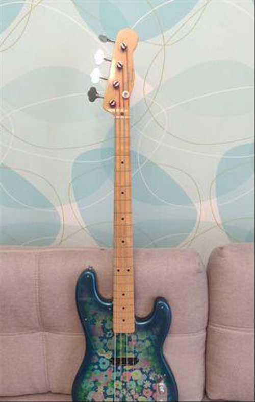 Fender '54 Precision Bass Blue Flower | Festima.Ru – частные объявления