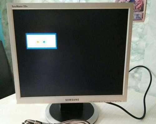 Монитор Samsung 720 n