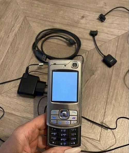 Телефон Nokia n80