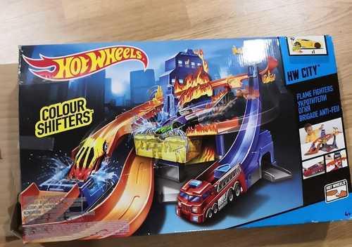 Hot Wheels Save The Trapped Car