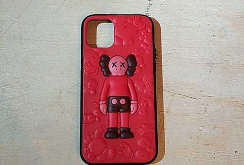 Новый чехол Kaws 3D на Apple iPhone 11 Pro