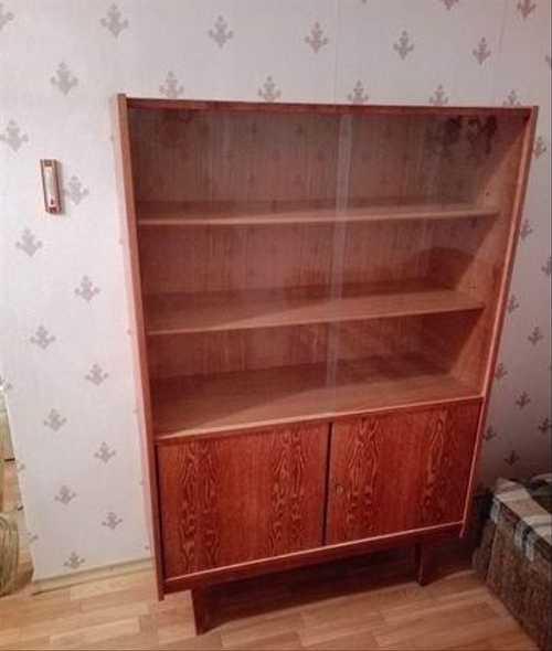 Книжный шкаф/сервант СССР
