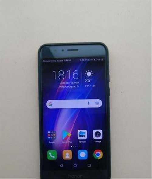 Телефон Huawei Honor 8