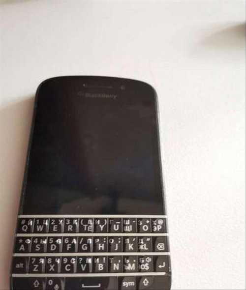 Телефон BlackBerry q10