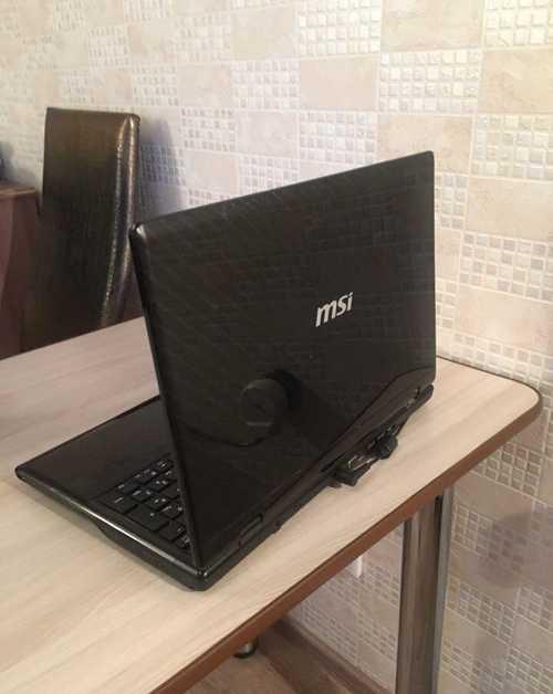 Ноутбук MSI CX623