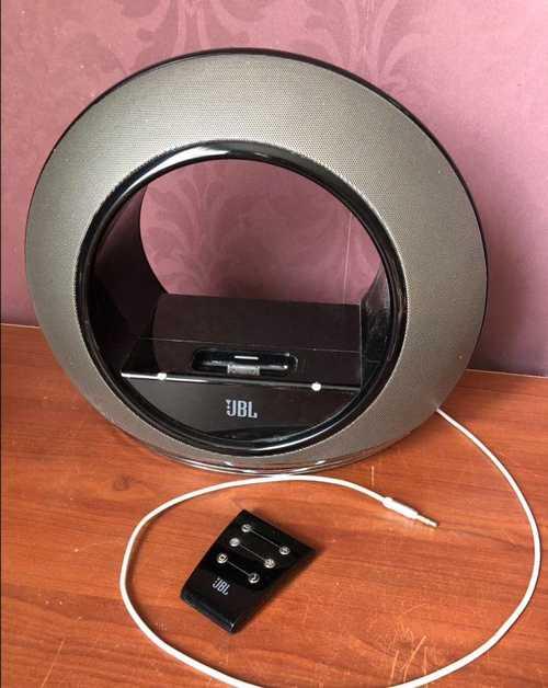 Колонка JBL Radial Black