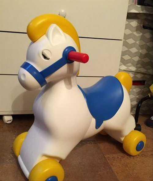 2 каталки детских (толокар)