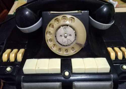 Телефон антикварный