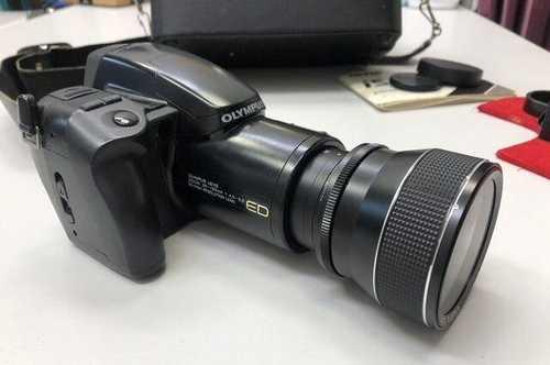 Поеночный фотоаппарат Olympus IS1000