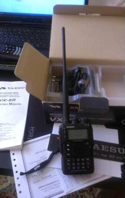 Рация Yaesu vx-8r