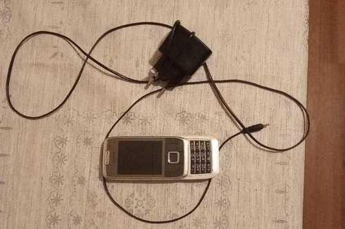 Телефон Nokia е66