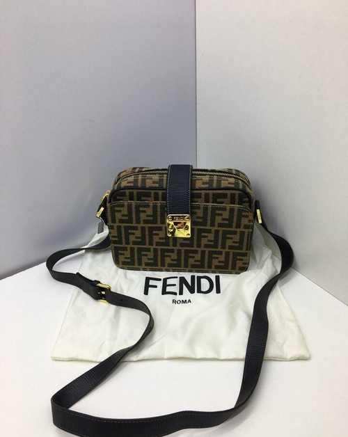 Женская сумка Fendi Женская сумка Fendi