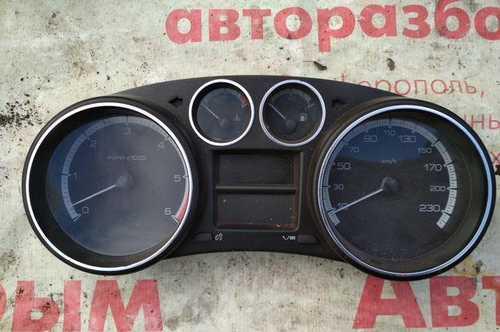Peugeot 408 панель приборов