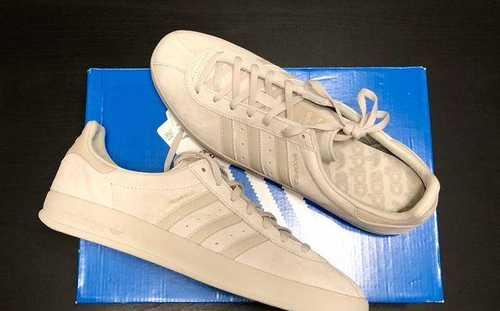 Новые оригинальные кроссовки Adidas Broomfield