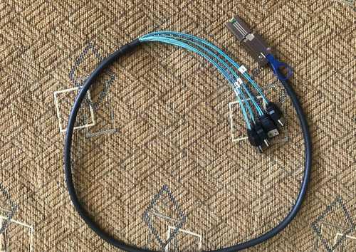 Внешний кабель Mini SAS (SFF-8088) на 4 x eSata