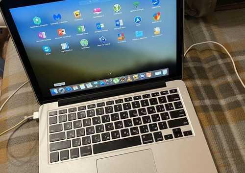 Apple MacBook Pro Retina 13 (Early 2015)
