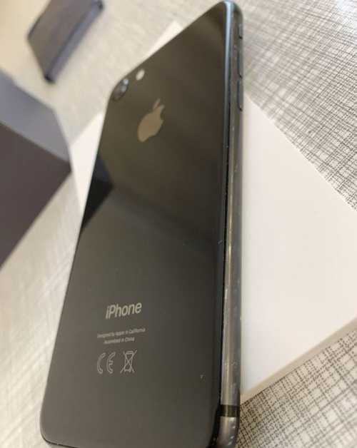 Телефон iPhone 8 64gb A1905
