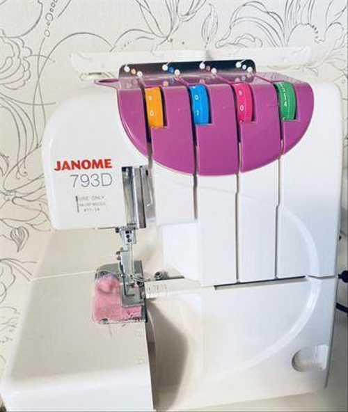 Оверлок Janome 793D