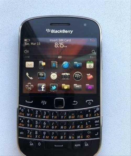 Телефон BlackBerry 9900