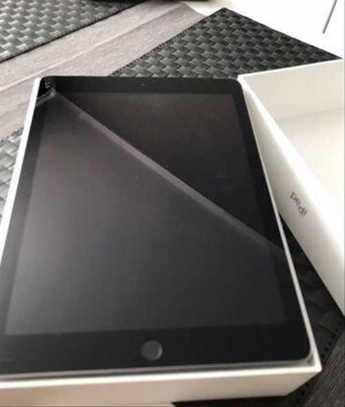 iPad A1954 (6-го поколения)