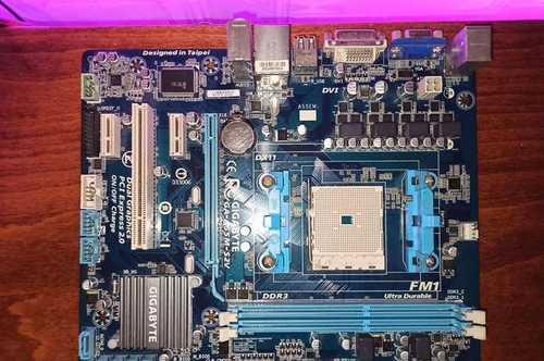 Материнская плата Gigabyte A55M FM DDR3