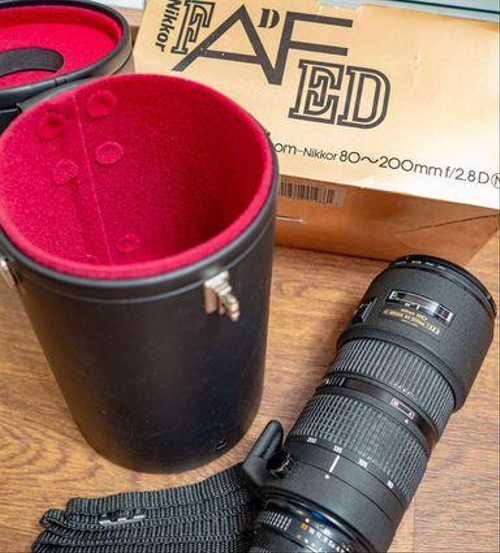 Nikon AF 80-200mm f/2.8D ED