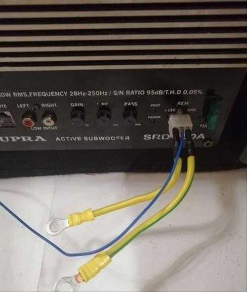 Провода/разъём/штекер для подключения к усилителю